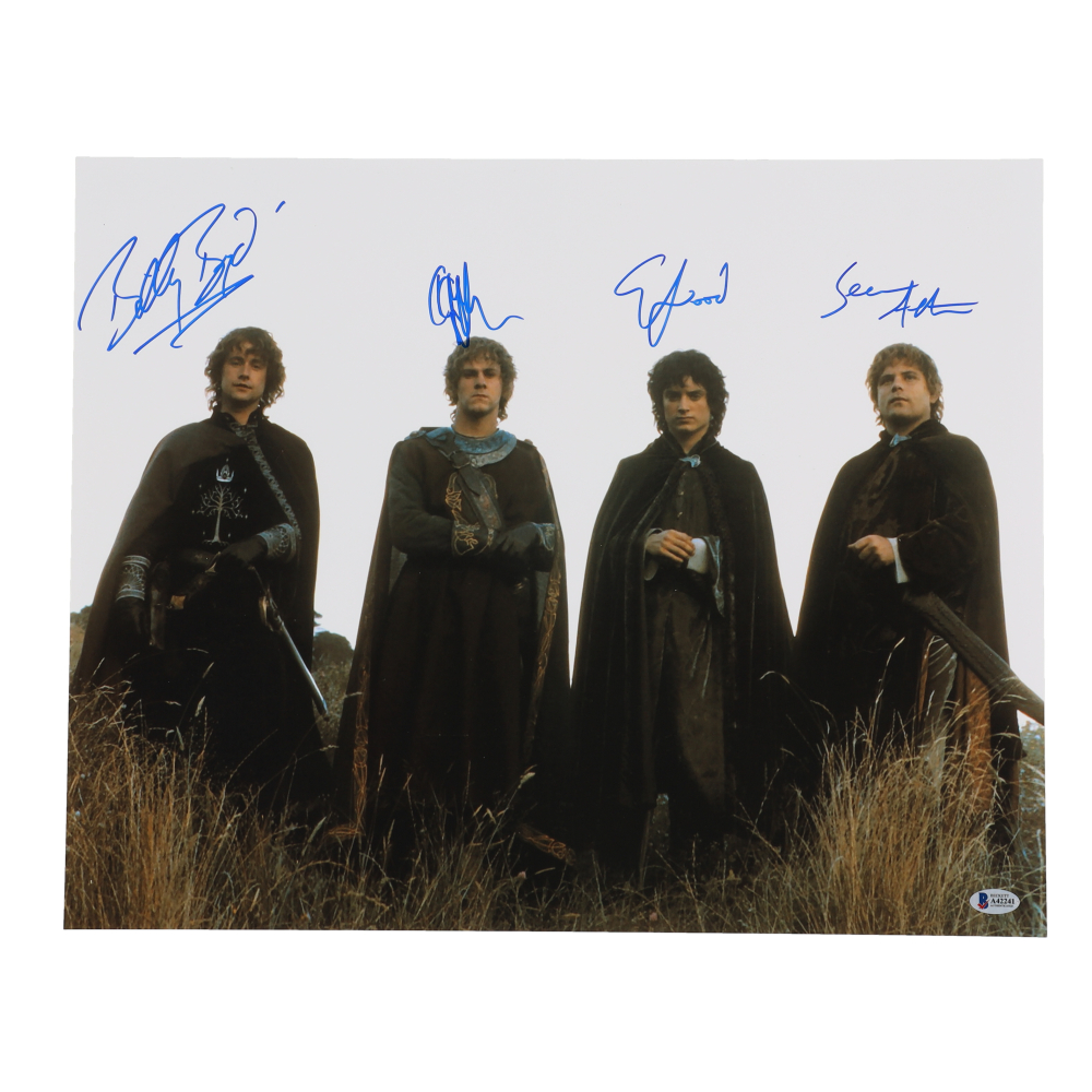 "The Lord Of The Rings" 16x20 Photo Signed By (4) with Dominic Monaghan ...