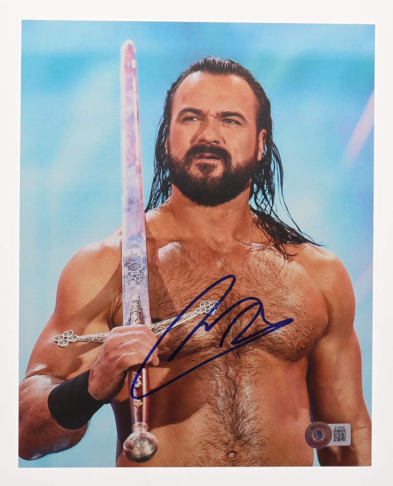 Drew McIntyre Signed WWE 8x10 Photo (Beckett) | Pristine Auction