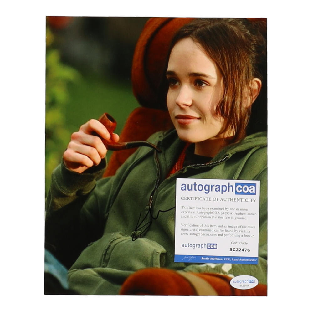 Elliot Page Signed "Juno" 8x10 Photo (ACOA) | Pristine Auction