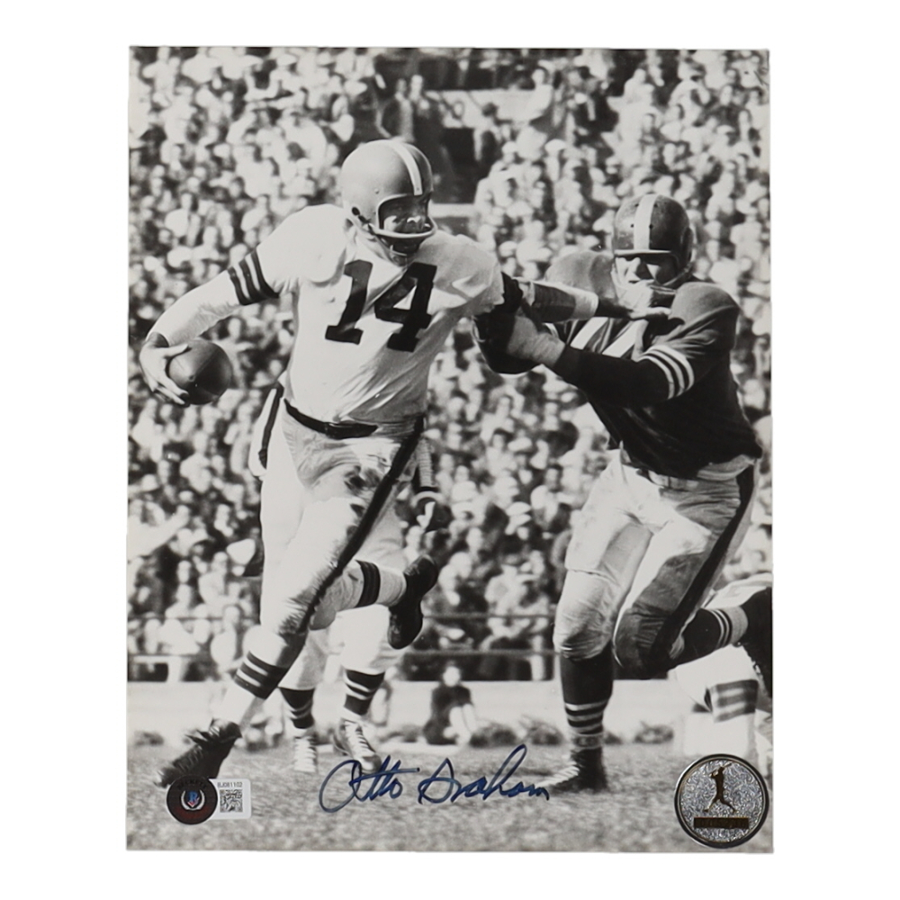 Otto Graham Signed Browns 8x10 Photo (Beckett) | Pristine Auction