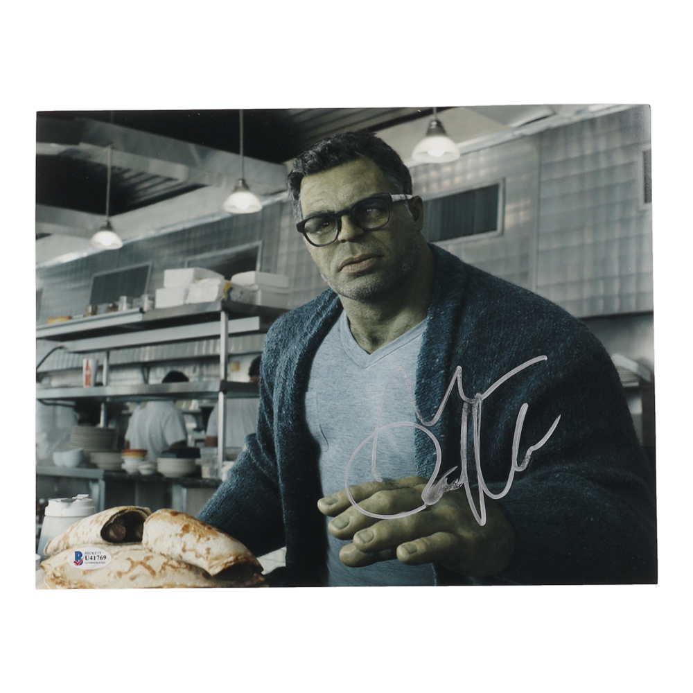 Mark Ruffalo Signed "Avengers: End Game" 11x14 Photo (Beckett ...