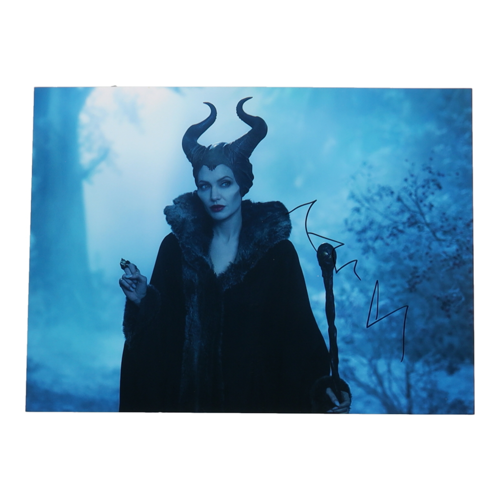 Angelina Jolie Signed "Maleficent" 11x17 Photo (AutographCOA ...