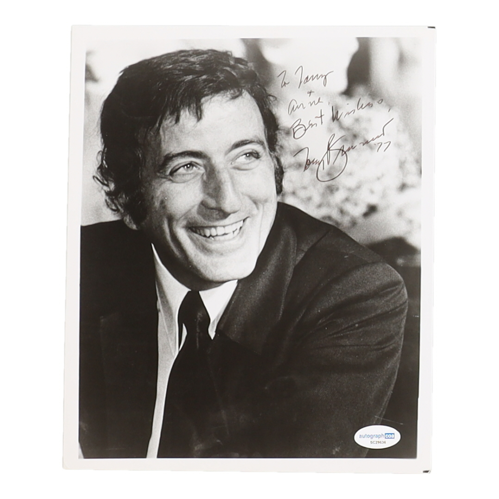 Tony Bennett Signed 8x10 Photo Inscribed "Best Wishes" (AutographCOA ...