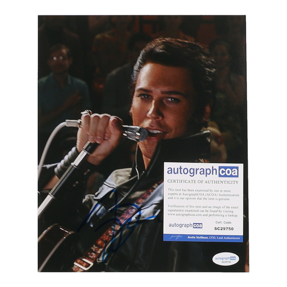 Austin Butler Signed "Elvis" 8x10 Photo (AutographCOA) | Pristine Auction