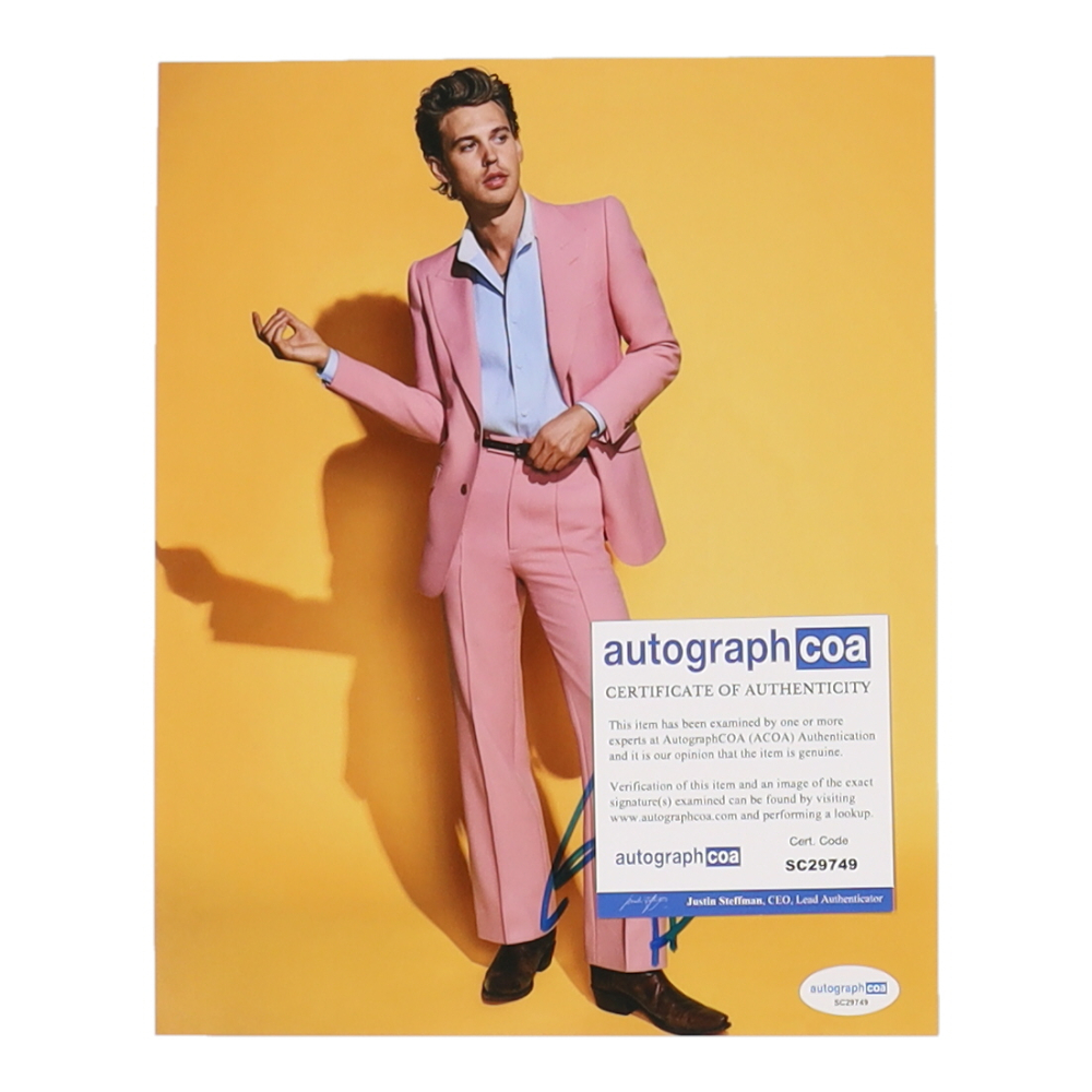 Austin Butler Signed 8x10 Photo (AutographCOA) | Pristine Auction