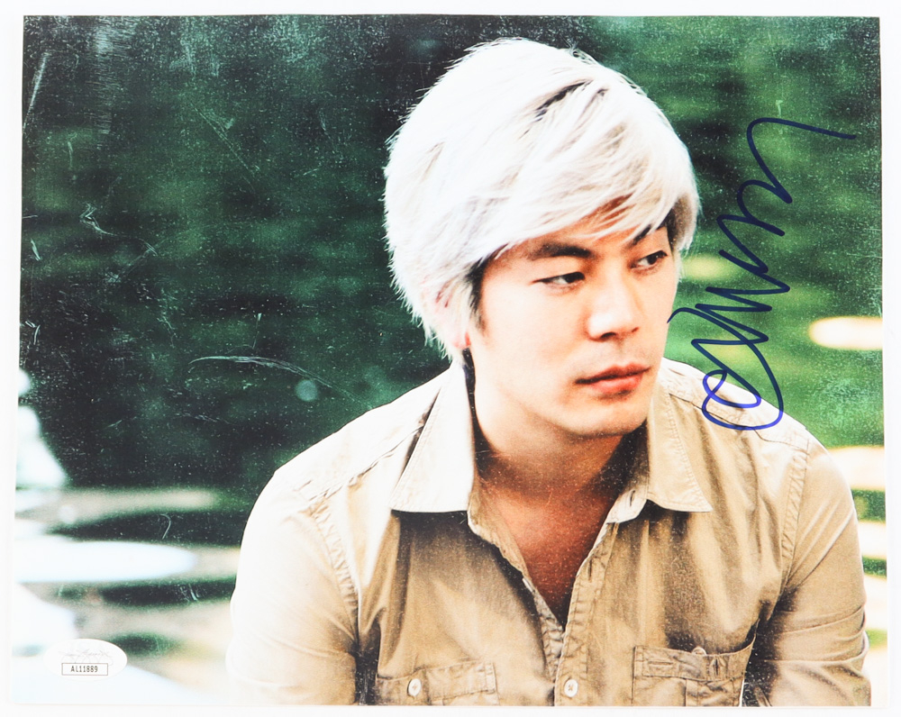 James Iha Signed 8x10 Photo (JSA) | Pristine Auction