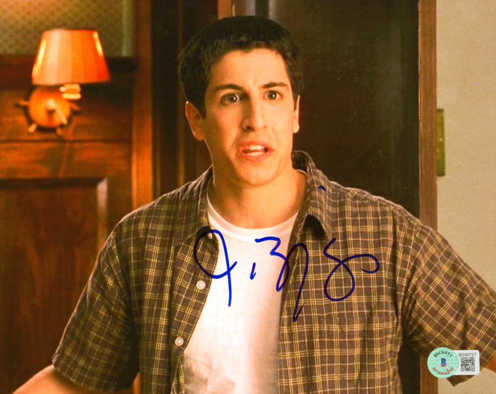 Jason Biggs Signed "American Pie" 8x10 Photo (Beckett) | Pristine Auction