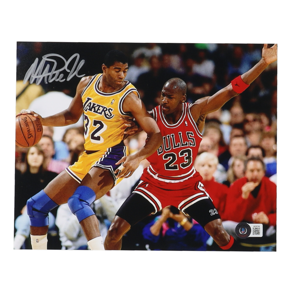 Magic Johnson Signed Lakers 8x10 Photo (Beckett) | Pristine Auction