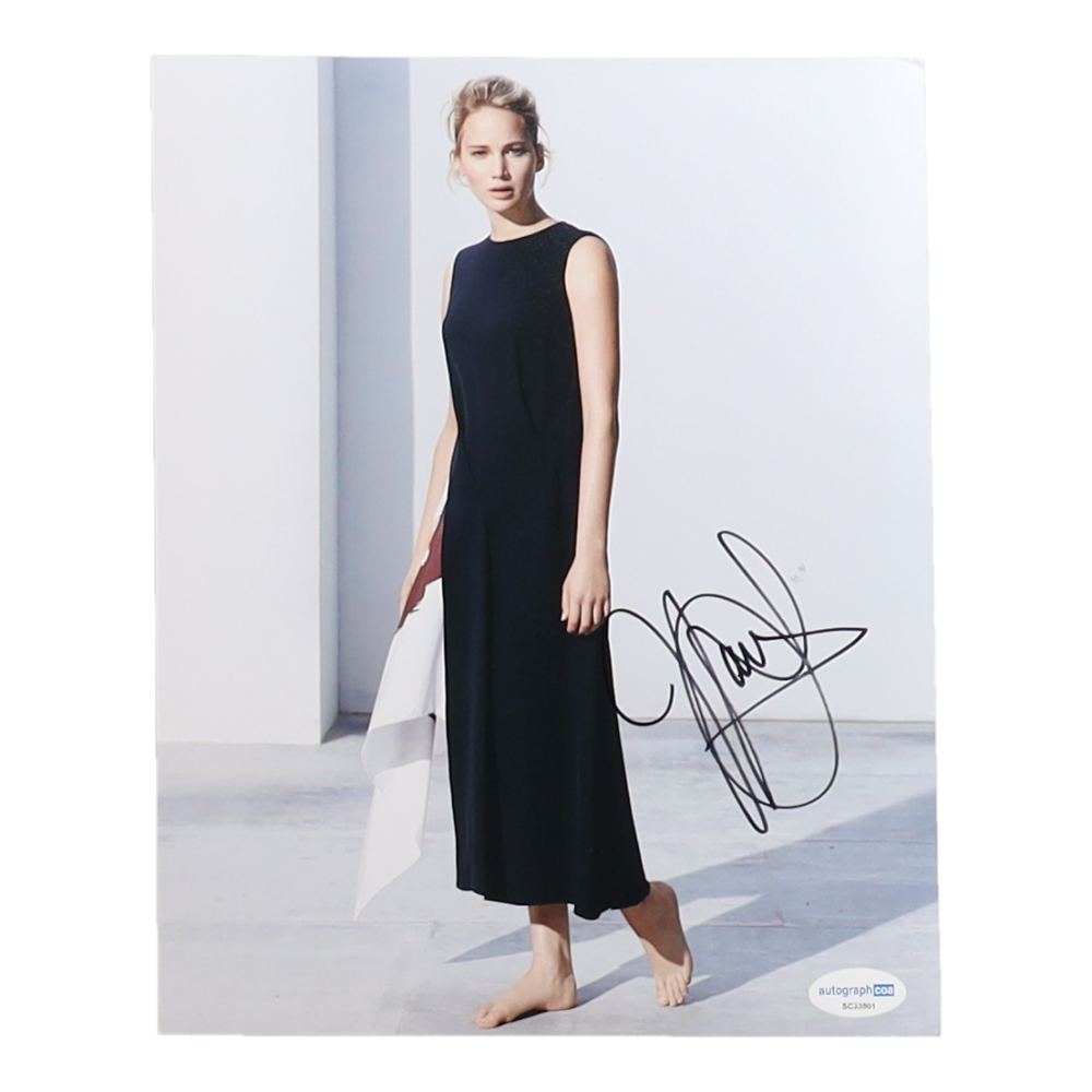 Jennifer Lawrence Signed 8x10 Photo (ACOA) | Pristine Auction