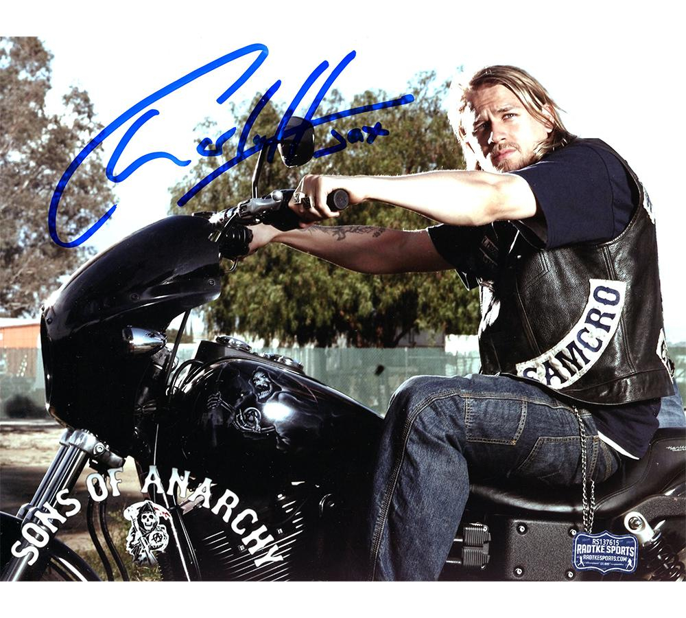 Charlie Hunnam Signed "Sons Of Anarchy" 8x10 Photo (Radtke) | Pristine ...