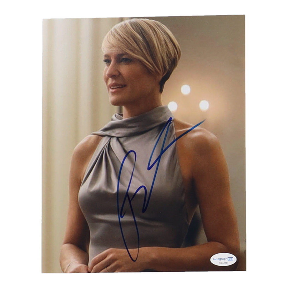 Robin Wright Signed "House of Cards" 8x10 Photo (ACOA) | Pristine Auction