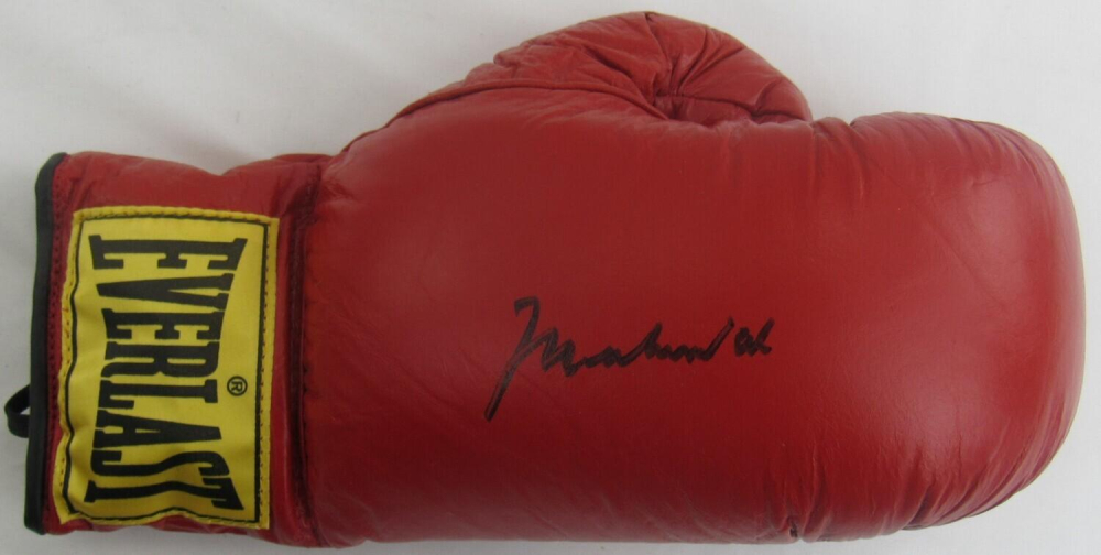 Muhammad Ali Signed Boxing Glove (JSA LOA) | Pristine Auction