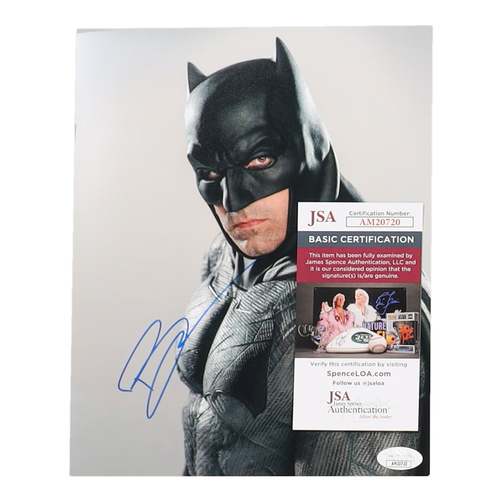 Ben Affleck Signed "Batman" 8x10 Photo (JSA) | Pristine Auction