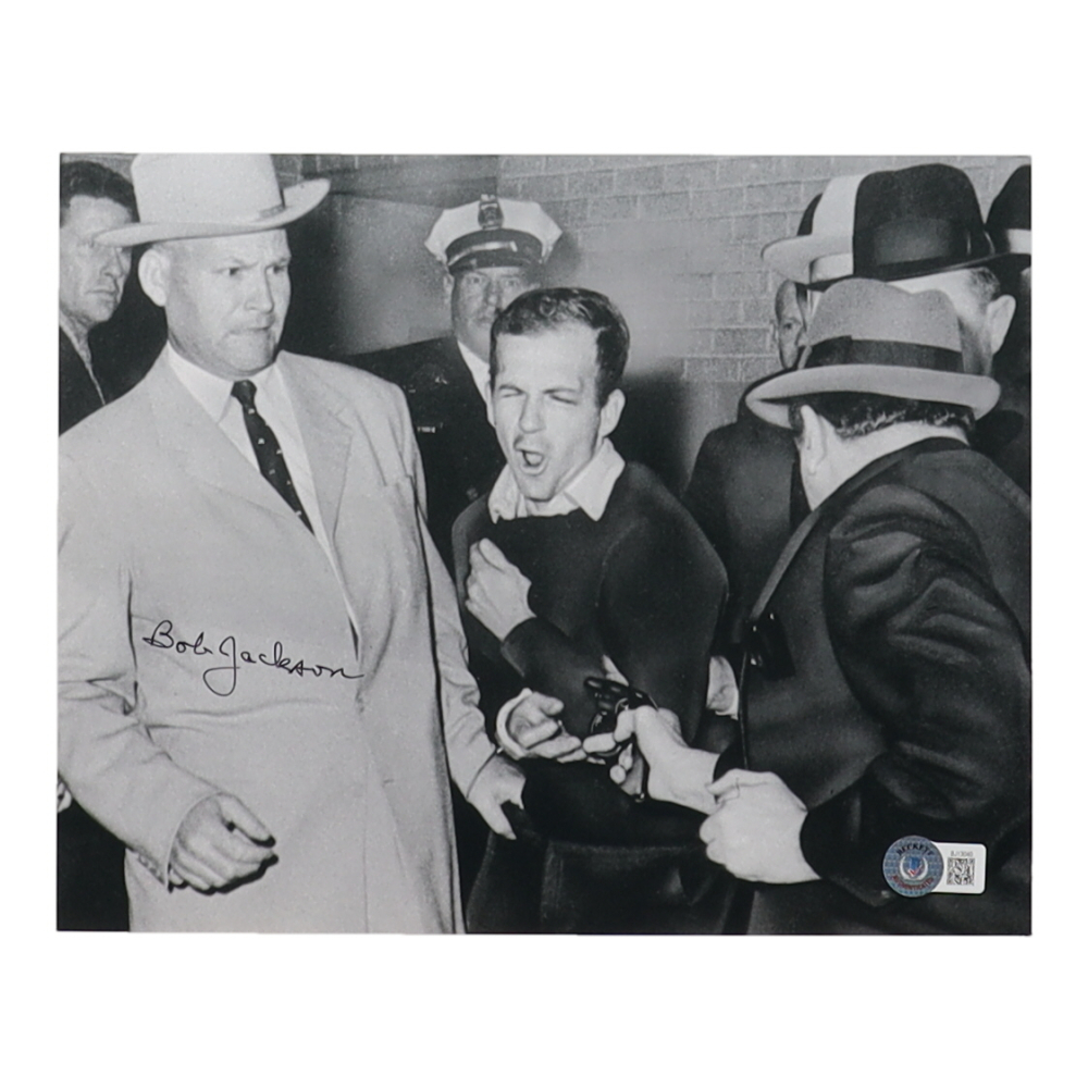 Bob Jackson Signed 8x10 Photo (Beckett) | Pristine Auction