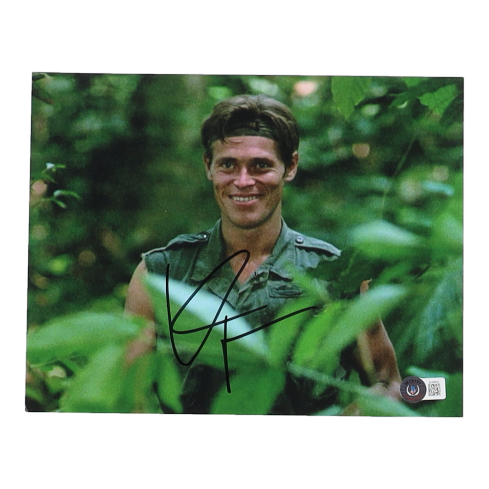 Willem Dafoe Signed "Platoon" 8x10 Photo (Beckett) | Pristine Auction