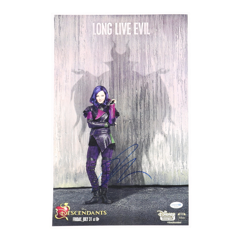 Dove Cameron Signed "Descendants" 11x17 Photo (ACOA) | Pristine Auction