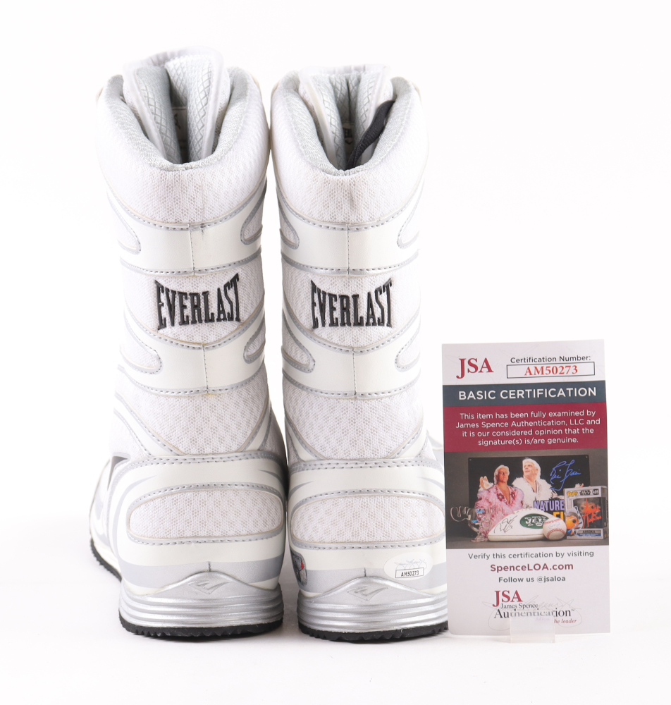 Mike Tyson Signed Everlast Boxing Boots (JSA & Tyson) | Pristine Auction