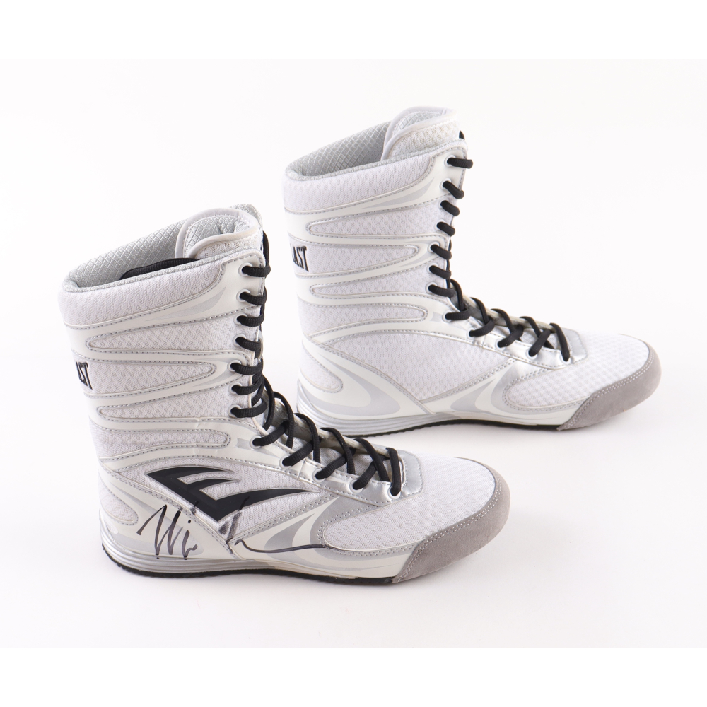 Mike Tyson Signed Everlast Boxing Boots (JSA & Tyson) | Pristine Auction