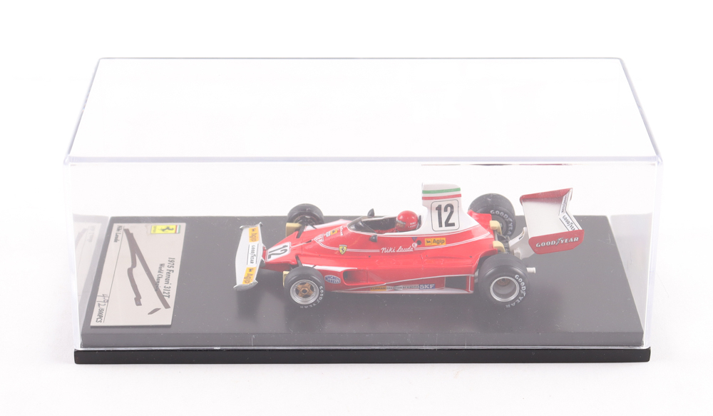 Niki Lauda Signed LE 1975 Ferrari #12 312T World Champion with Display ...
