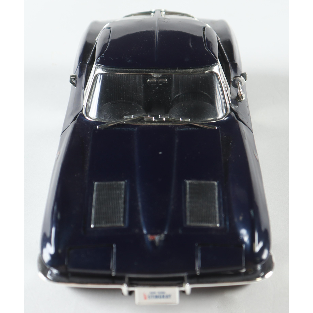 UT Models 1961 Mako Shark Corvette 1:18 Diecast Car | Pristine Auction