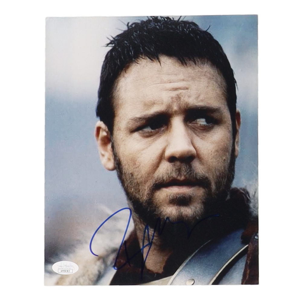Russell Crowe Signed "Gladiator" 8x10 Photo (JSA) | Pristine Auction