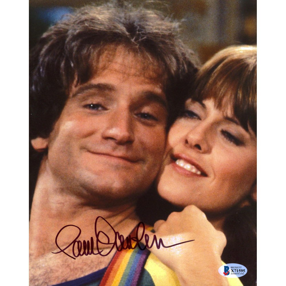 Pam Dawber Signed "Mork & Mindy" 8x10 Photo (Beckett) | Pristine Auction
