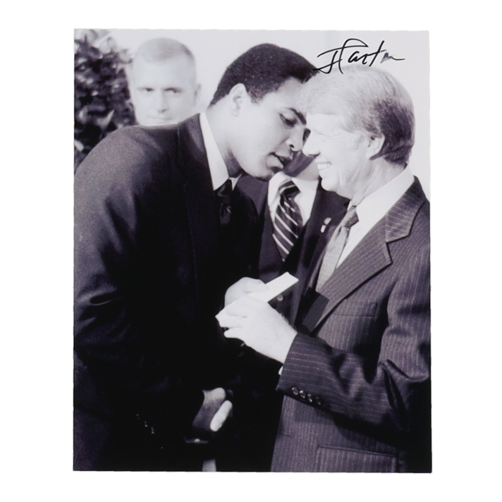 Jimmy Carter Signed 8x10 Photo With Muhammad Ali (JSA) | Pristine Auction