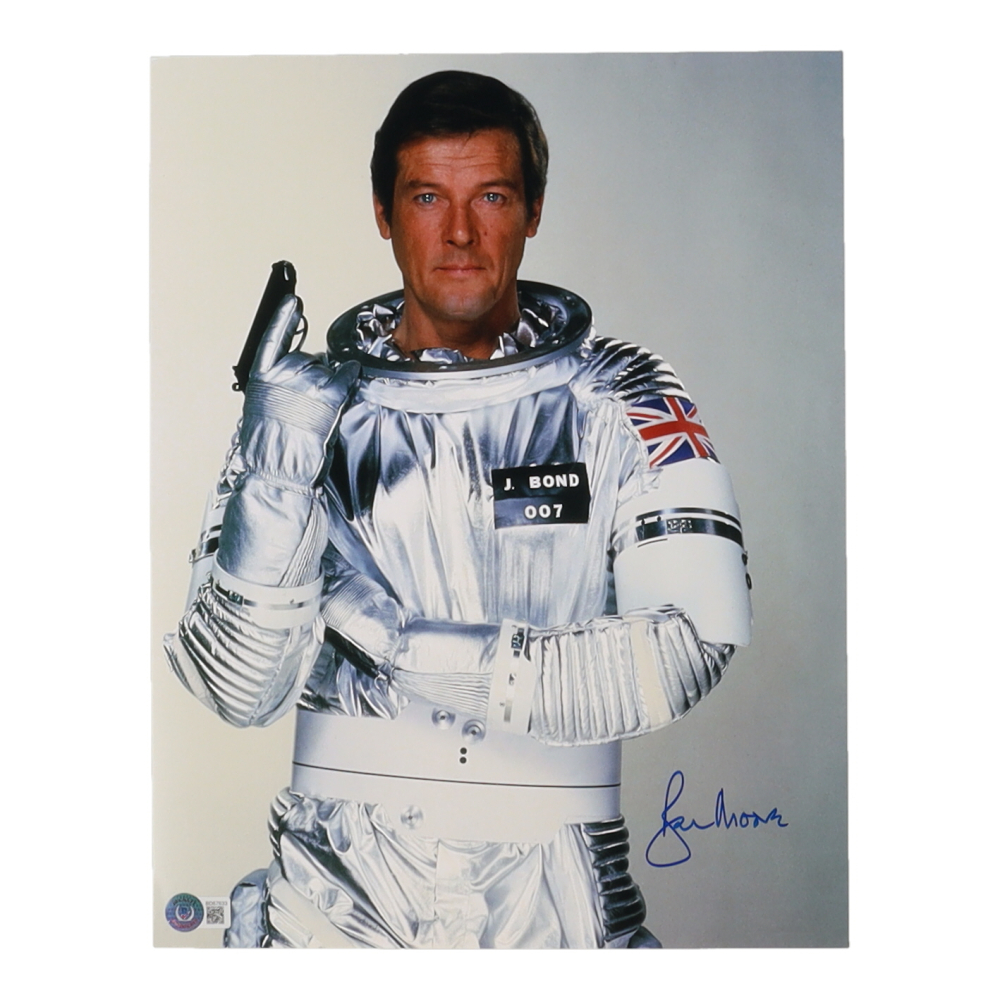 Roger Moore Signed "Moonraker" 11x14 Photo (Beckett) | Pristine Auction