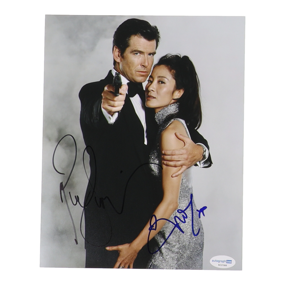 Pierce Brosnan & Michelle Yeoh Signed "James Bond 007" 8x10 Photo (ACOA) | Pristine Auction