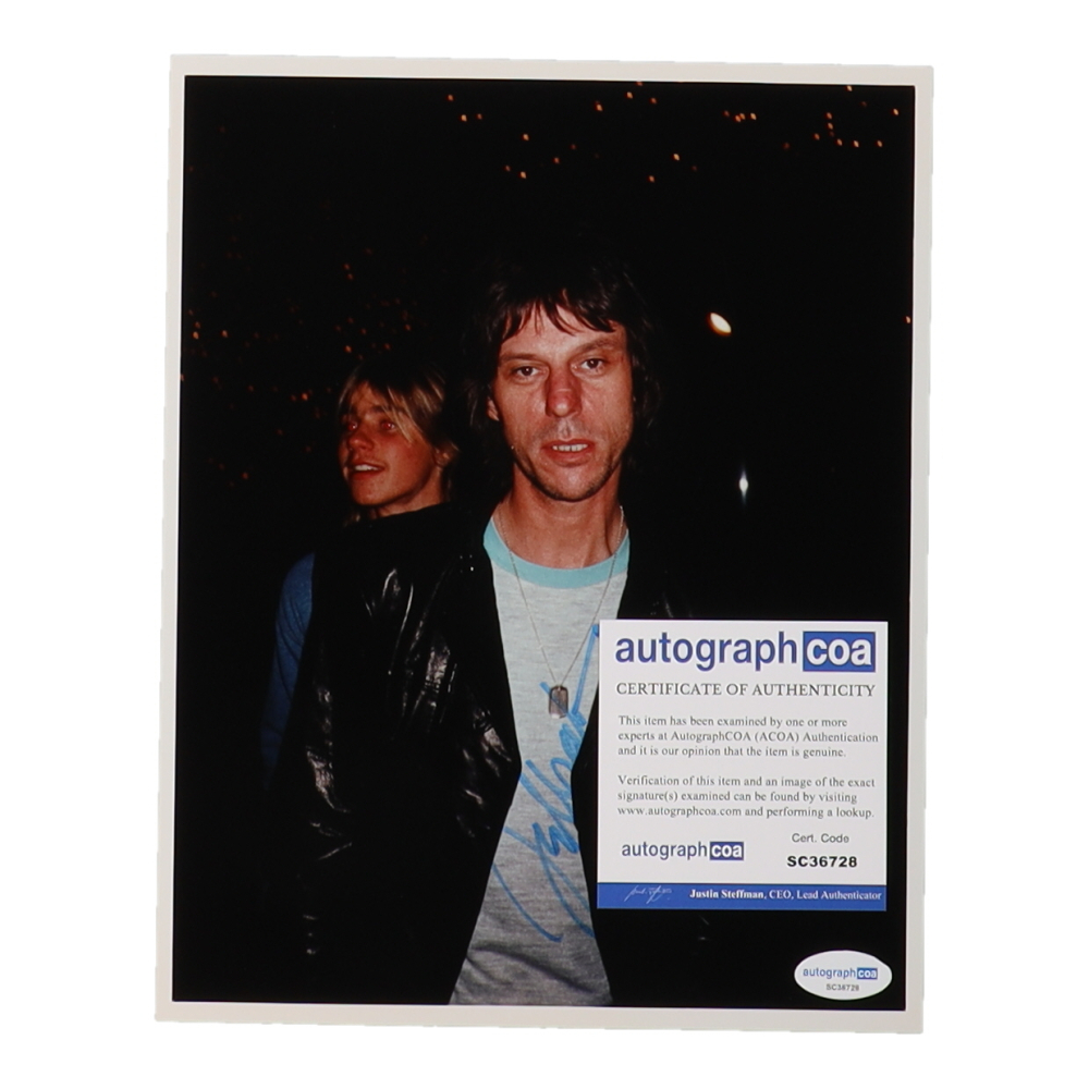 Jeff Beck Signed 8x10 Photo (ACOA) | Pristine Auction