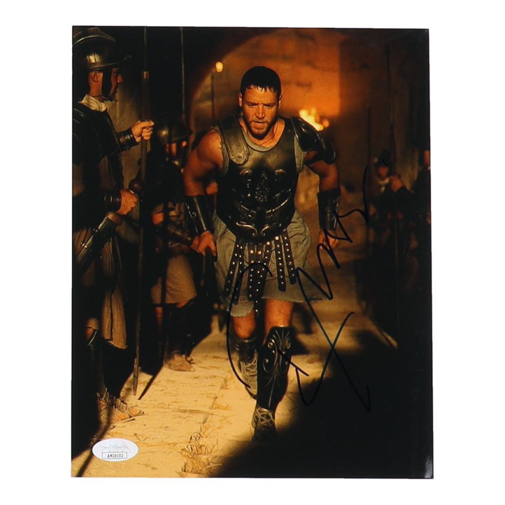 Russell Crowe Signed "Gladiator" 8x10 Photo (JSA) | Pristine Auction