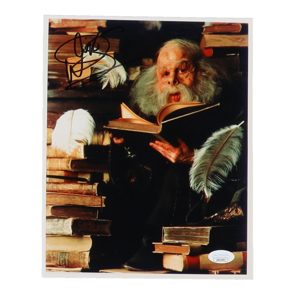 Warwick Davis Signed "Harry Potter" 8x10 Photo (JSA) | Pristine Auction