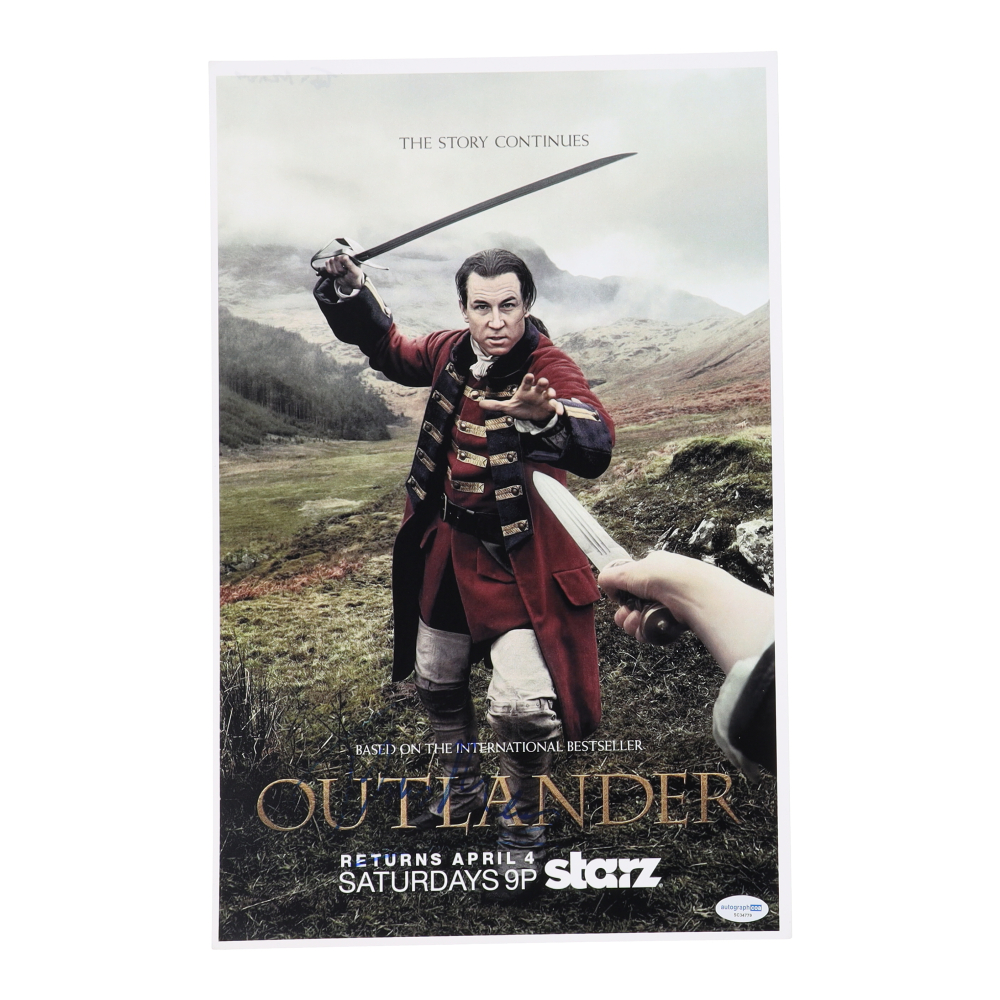 Tobias Menzies Signed "Outlander" 11x17 Photo (ACOA) | Pristine Auction