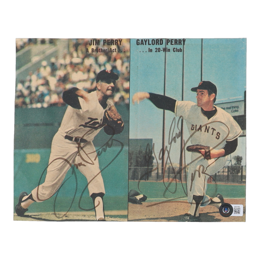 Jim Perry & Gaylord Perry Signed 8x10 Newspaper Cut (Beckett ...