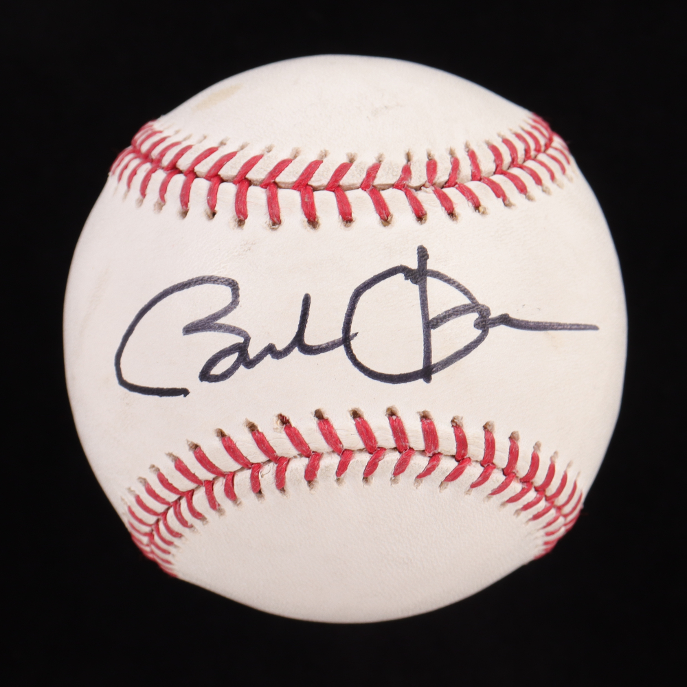 Barack Obama Signed OML Baseball (Beckett LOA) | Pristine Auction