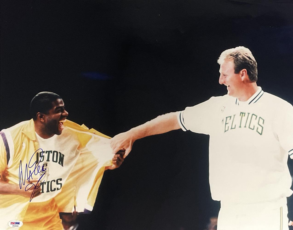 Magic Johnson Signed Lakes 16x20 Photo (PSA) | Pristine Auction