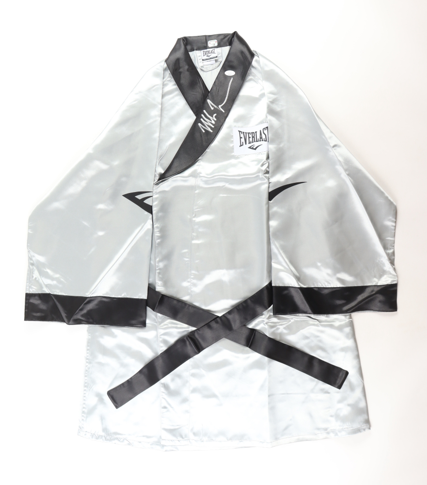 Mike Tyson Signed Everlast Boxing Robe (JSA & Tyson) | Pristine Auction