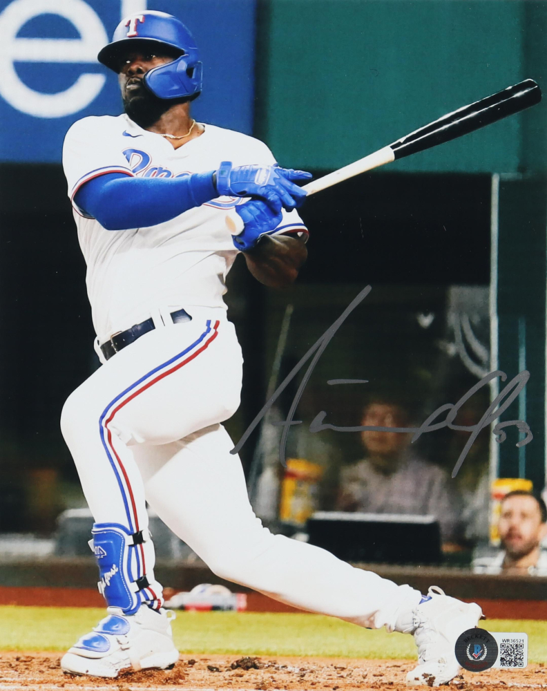 Adolis Garcia Signed 8x10 Photo (Beckett) | Pristine Auction