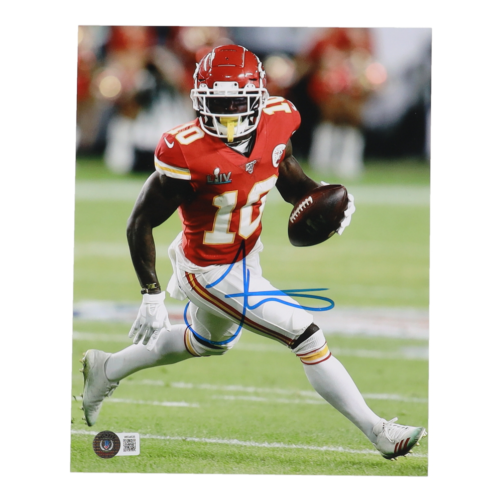 Tyreek Hill Signed Chiefs 8x10 Photo (Beckett) | Pristine Auction