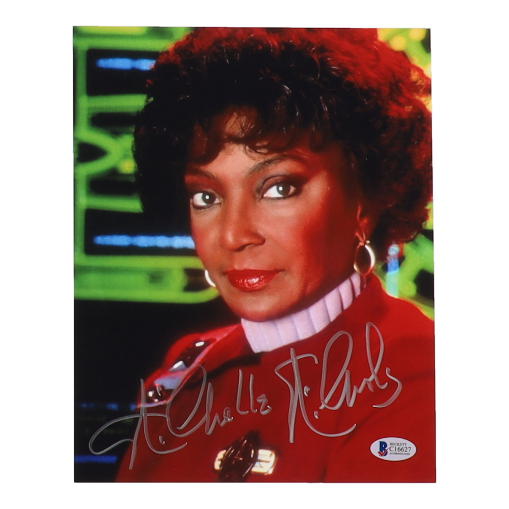Nichelle Nichols Signed "Star Trek" 8x10 Photo (Beckett) | Pristine Auction
