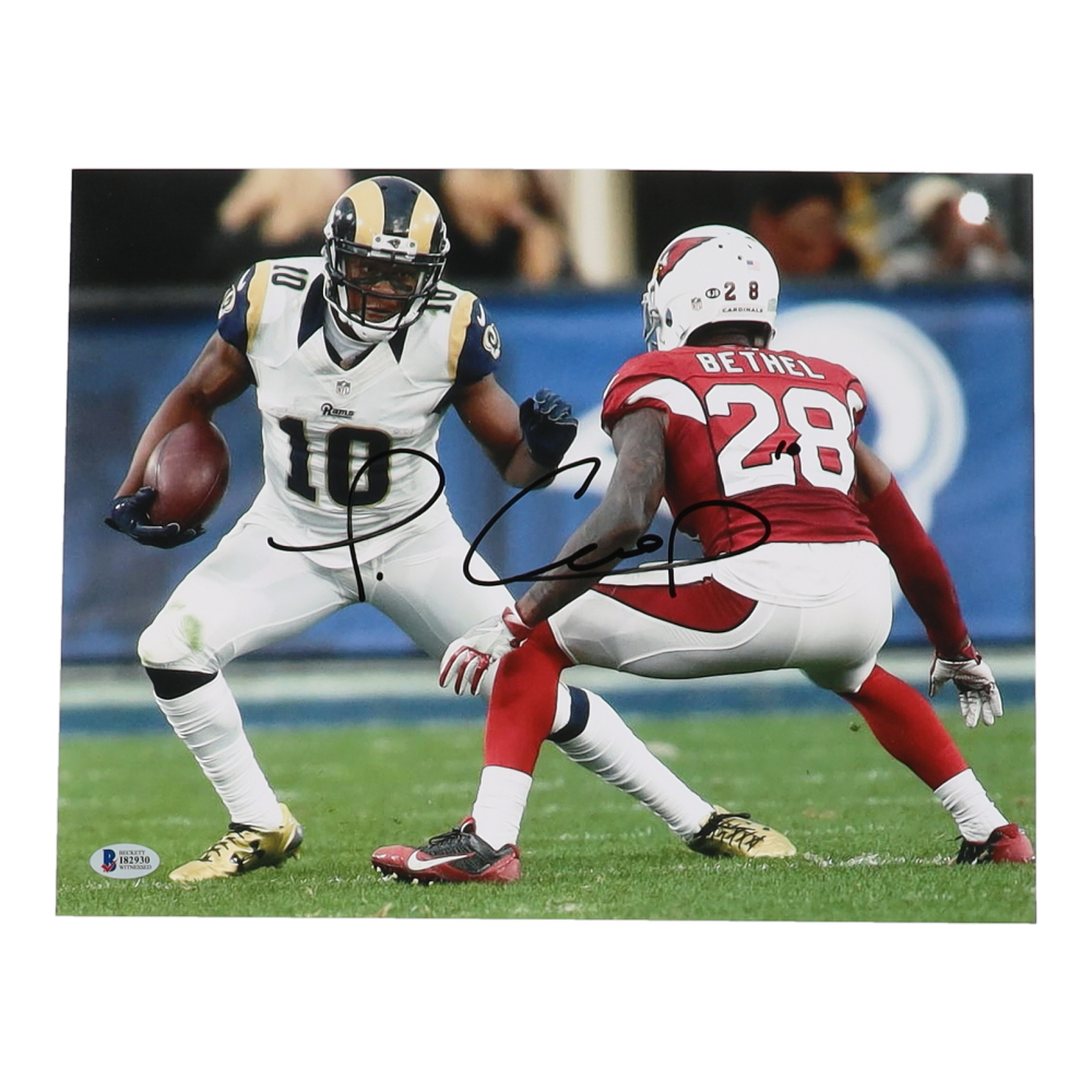 Pharoh Cooper Signed Rams 11x14 Photo (Beckett) | Pristine Auction