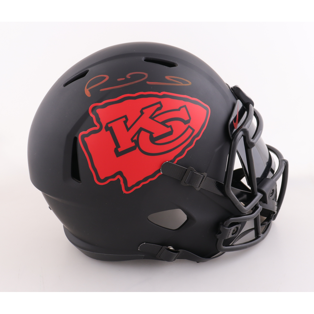 Patrick Mahomes II Signed Chiefs Full-Size Eclipse Alternate Speed ...