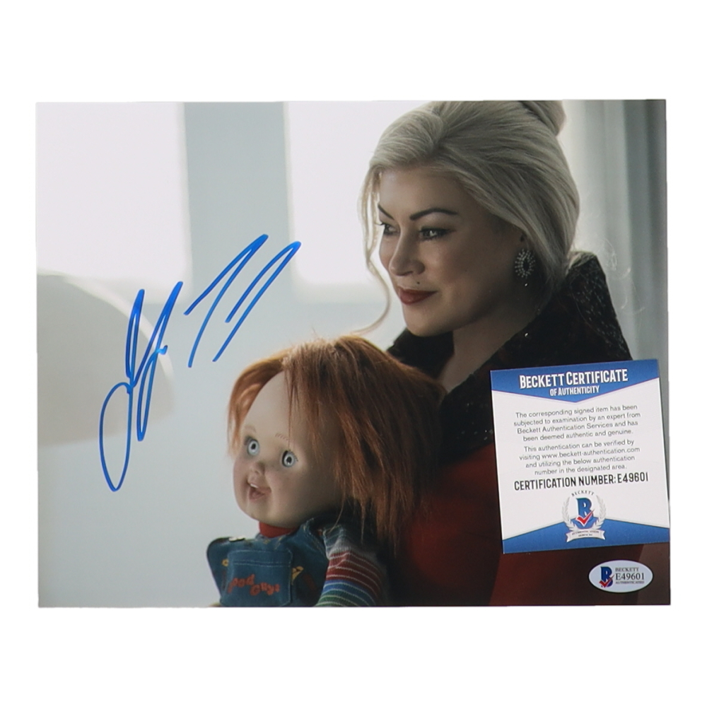 Jennifer Tilly Signed "Bride of Chucky" 8x10 Photo (Beckett) | Pristine ...