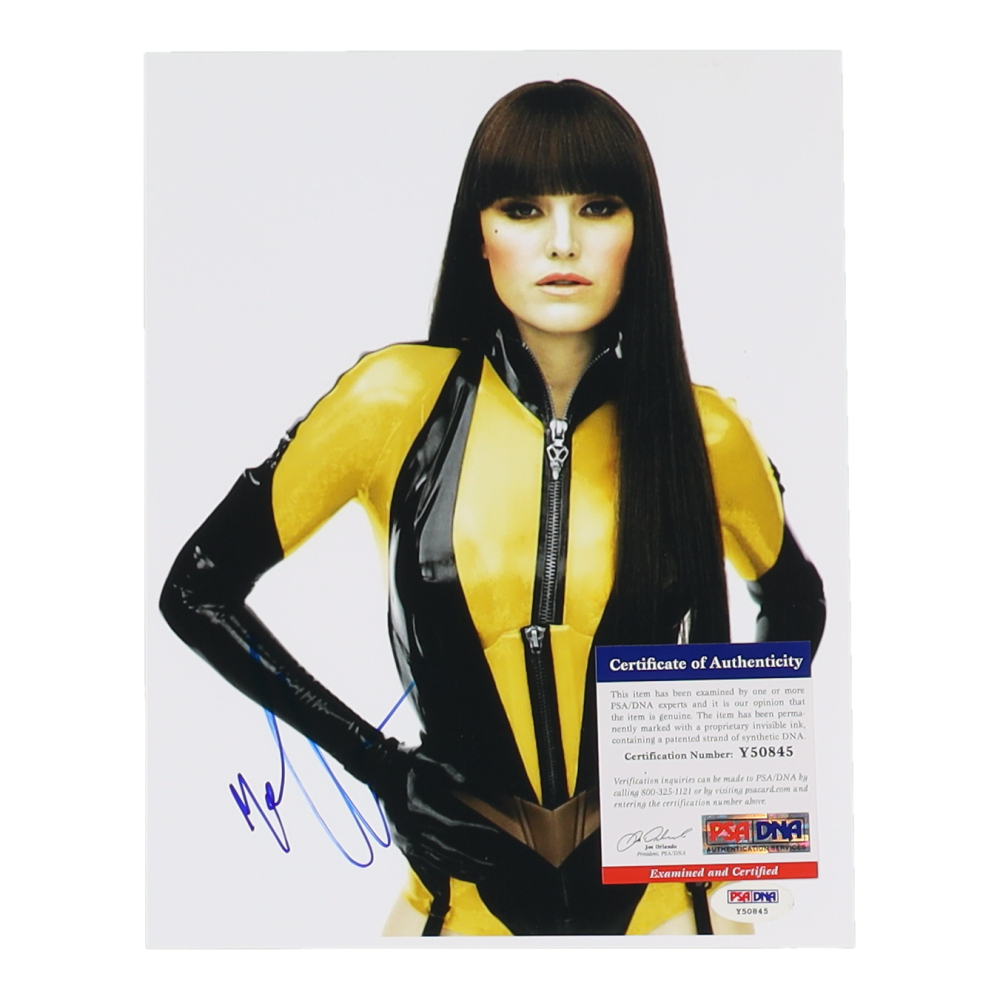 Malin Akerman Signed "Watchmen" 8.5x11 Photo (PSA) | Pristine Auction