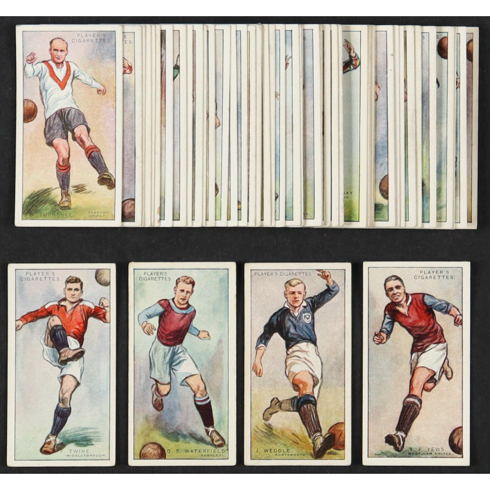 1928 Player's Footballers Complete Set of (50) Cigarette Cards with F ...