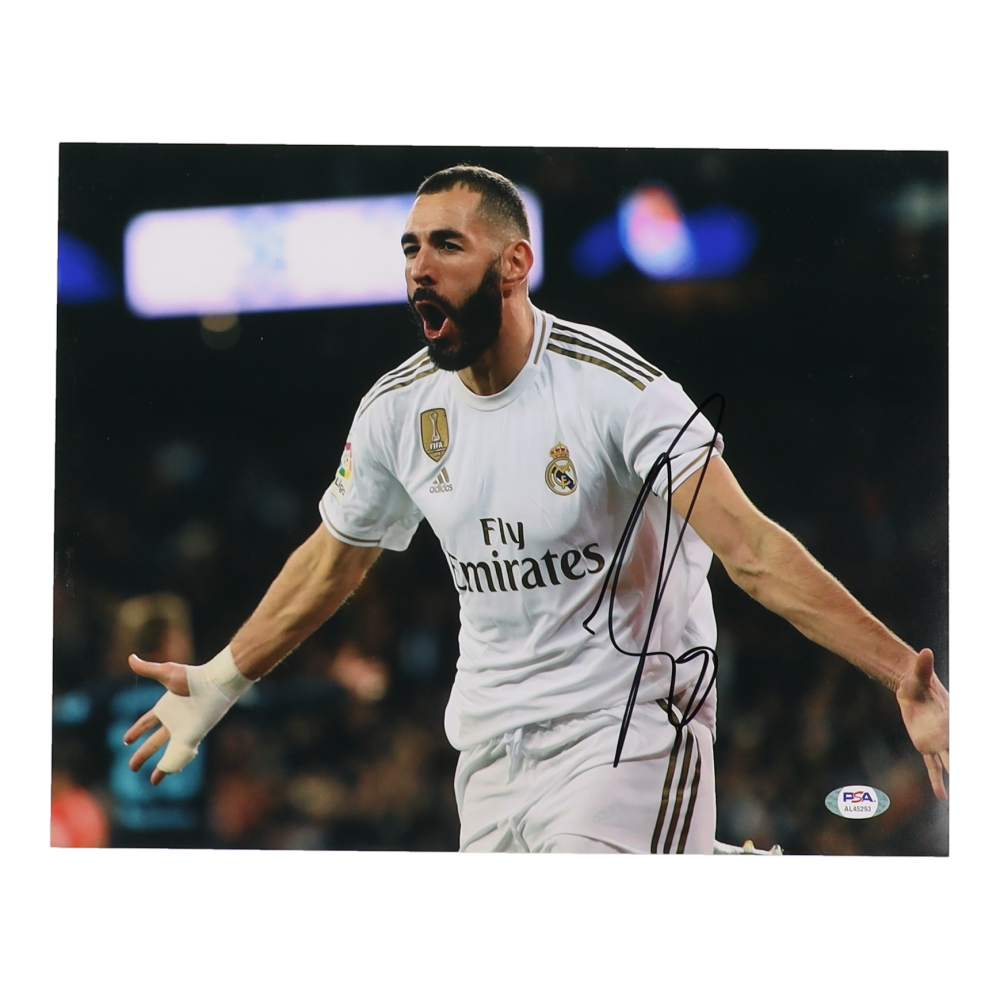 Karim Benzema Signed Real Madrid CF 11x14 Photo (PSA) | Pristine Auction