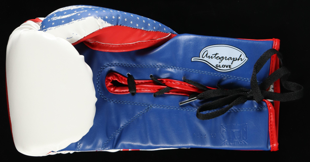 Michael B. Jordan Signed Cleto Reyes Boxing Glove (Beckett) | Pristine ...