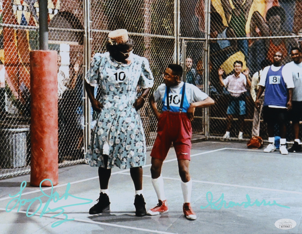 Larry Johnson Signed "Family Matters" 11x14 Photo (JSA) | Pristine Auction