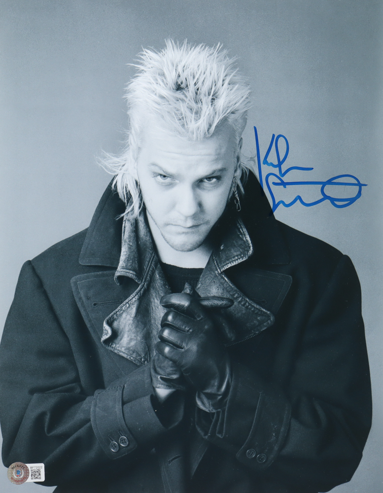 Kiefer Sutherland Signed "The Lost Boys" 11x14 Photo (Beckett ...
