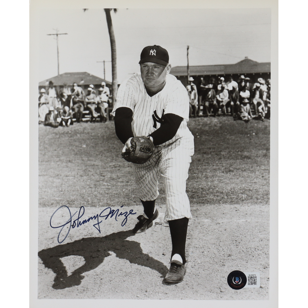 Johnny Mize Signed Yankees 8x10 Photo (Beckett) | Pristine Auction